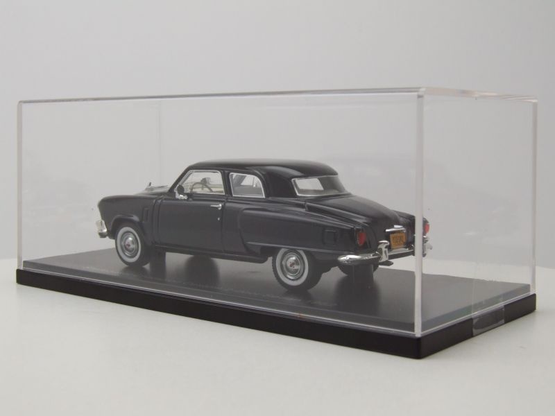 Modellauto Studebaker Champion Custom 2-door Sedan 1952 schwarz Model