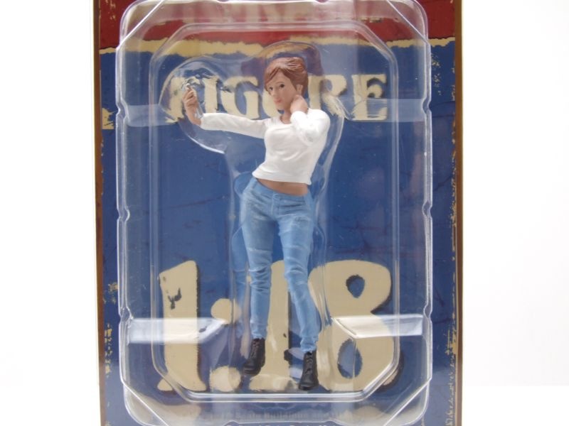 Figur Car Meet 1 für 1:18 Modelle American Diorama bei Modellautocent