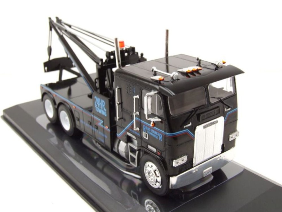 Modellauto Freightliner FLA 9664 Tow Truck 1984 schwarz Terminator 2 1: ...