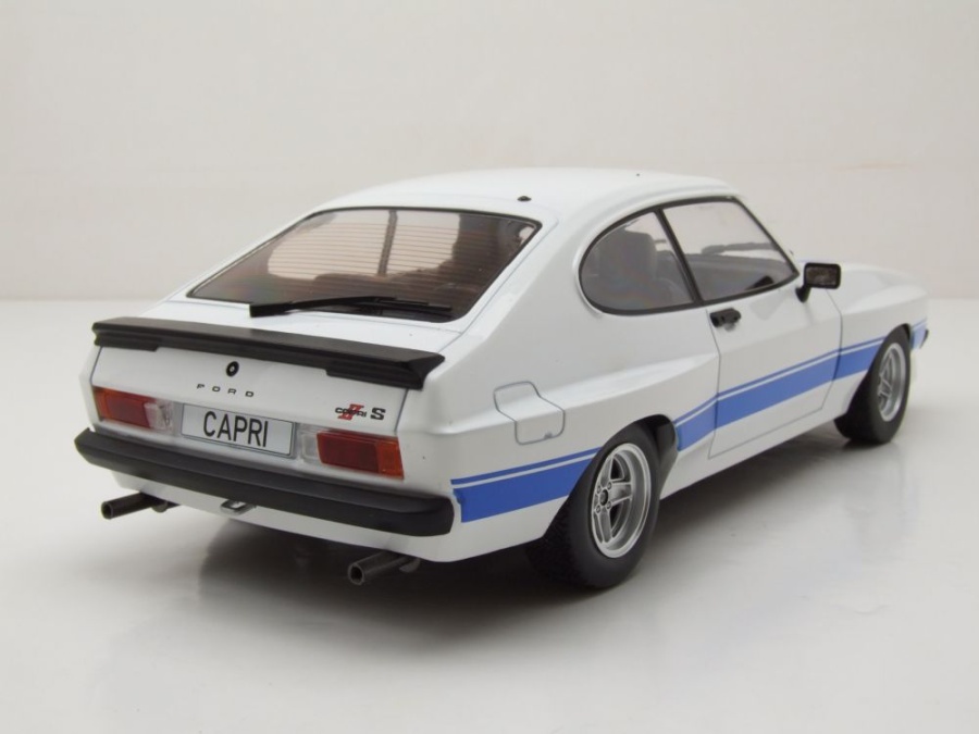 Modellauto Ford Capri MK2 X-Pack 1975 weiß 1:18 MCG bei ...