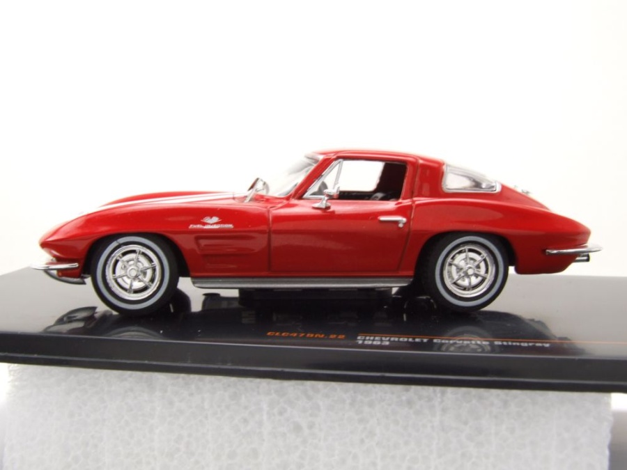 Modellauto Chevrolet Corvette Stingray C2 1963 rot weiß 1:43 ixo models ...