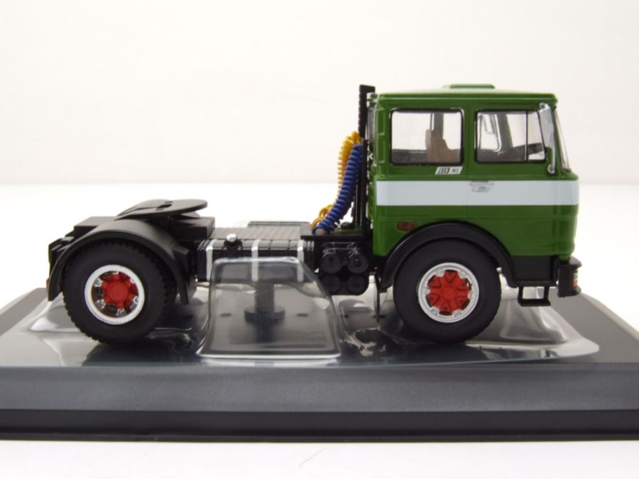 Modellauto Fiat 690 T1 Zugmaschine 1980 grün weiß 1:43 ixo models bei ...