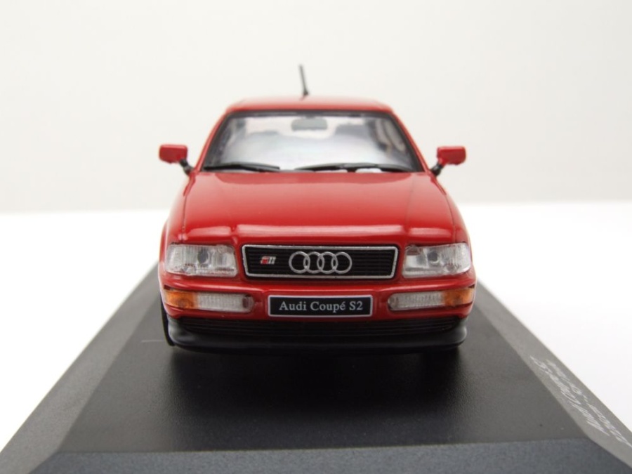 Modellauto Audi S2 Coupe 1992 rot 1:43 Solido bei Modellautocenter, 25,50