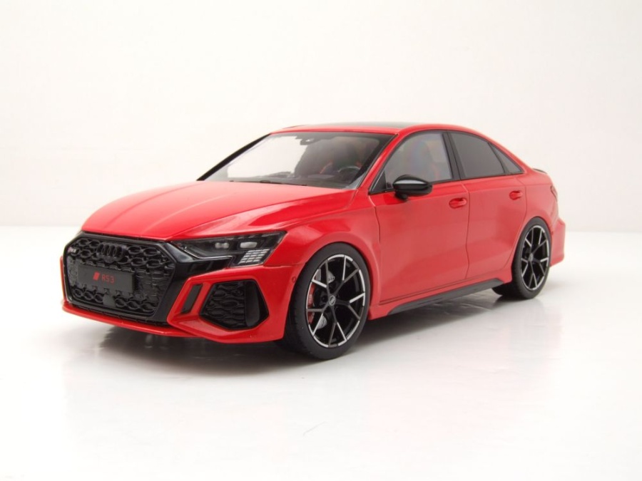 Modellauto Audi RS3 Limousine 2022 rot 1:18 MCG bei Modellautocenter