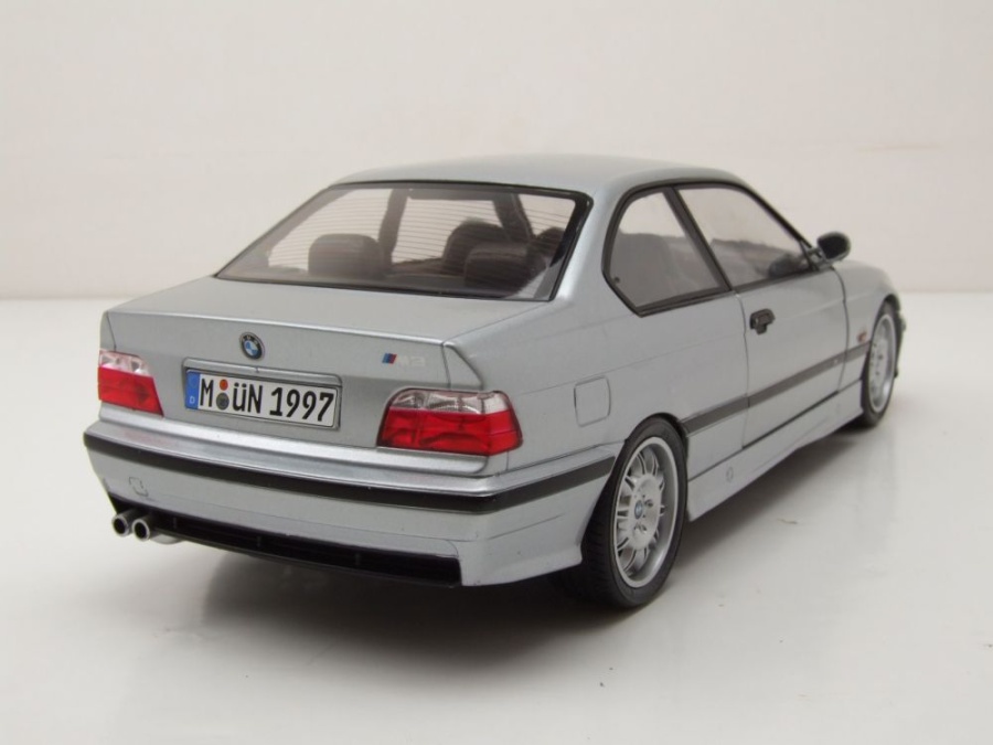 Modellauto BMW M3 E36 Coupe 1990 silber 1:18 Solido bei ...
