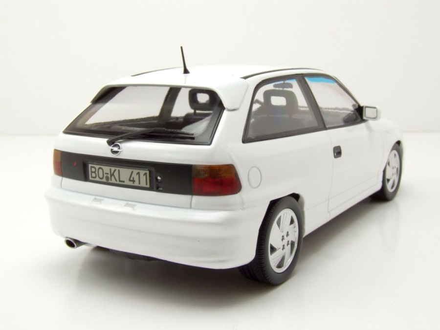 Opel Modellautos günstig bei Modellautocenter