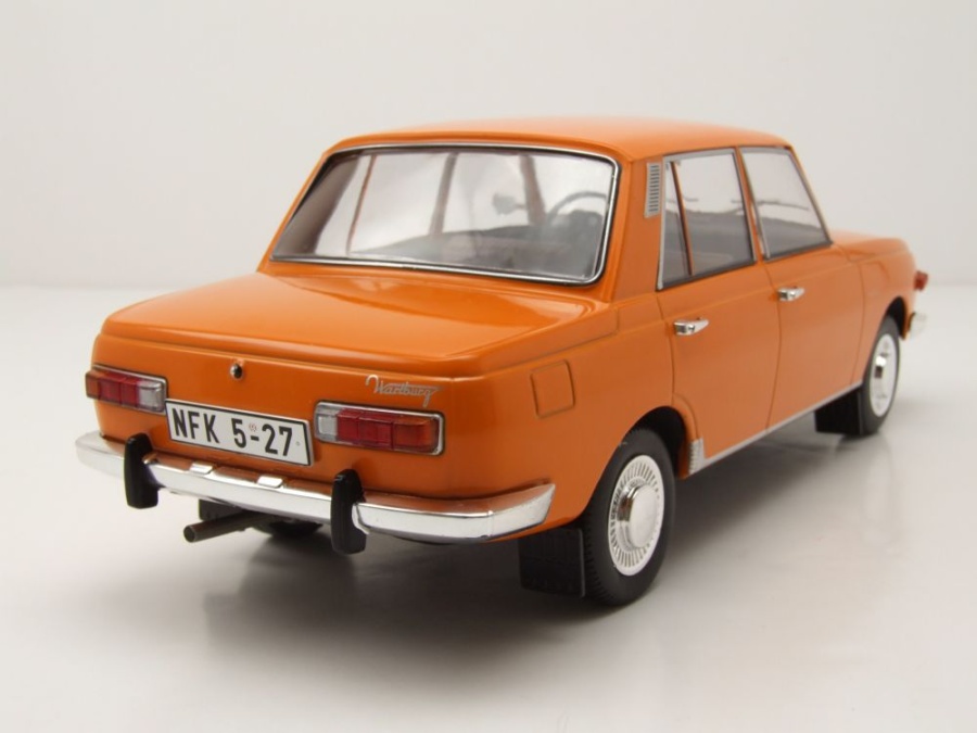 Modellauto Wartburg 353 1967 orange 1:18 MCG bei Modellautocenter, 64,50